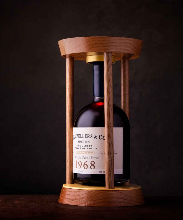 Packaging Design Of Van Zellers & Co. Port Wine